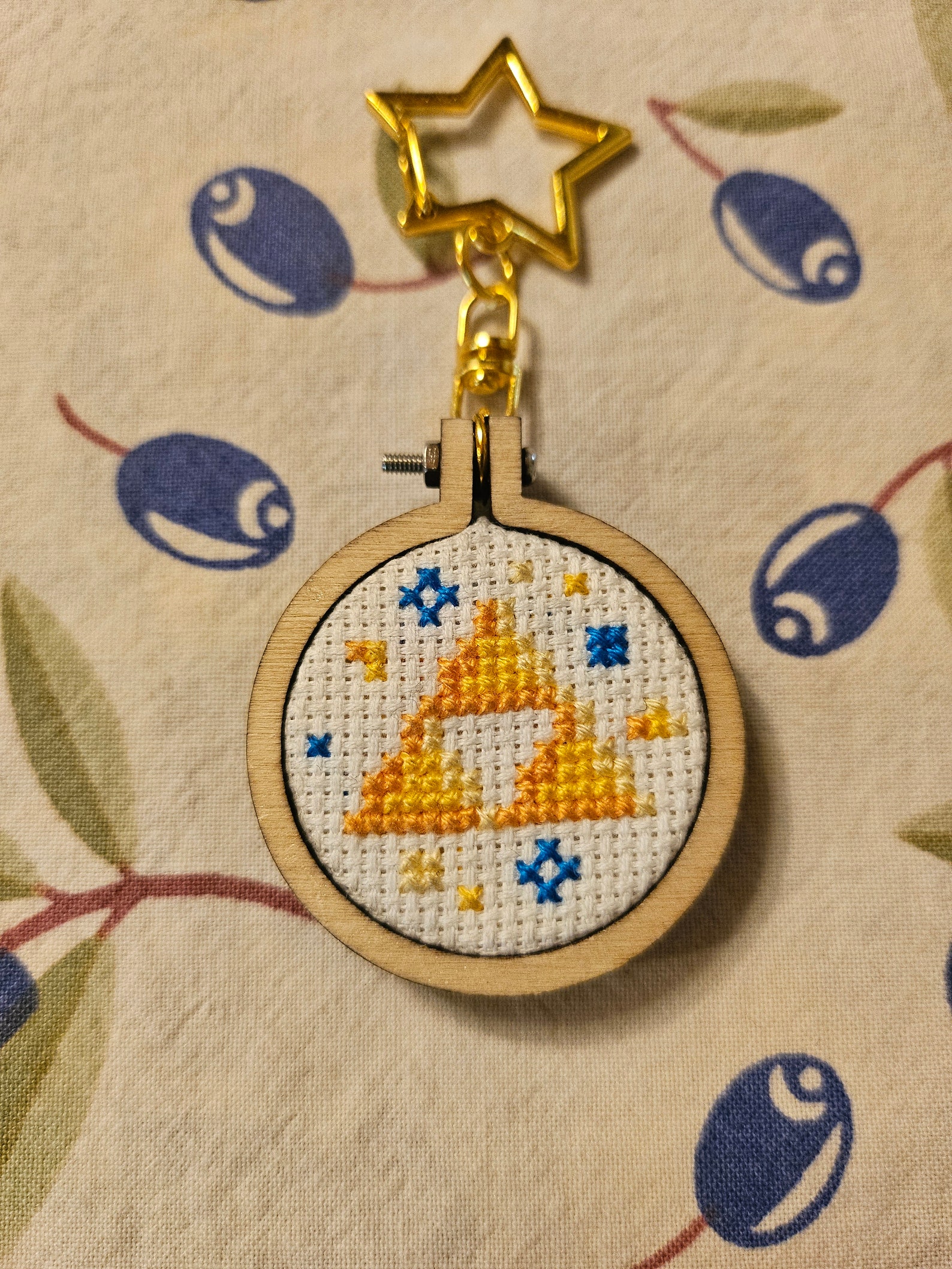 Legend of Zelda Cross Stitch Keychain Pendant - Etsy
