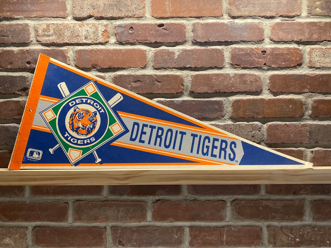 1990s Detroit Tigers MLB Large Vintage Pennant – Authentic Sports ...