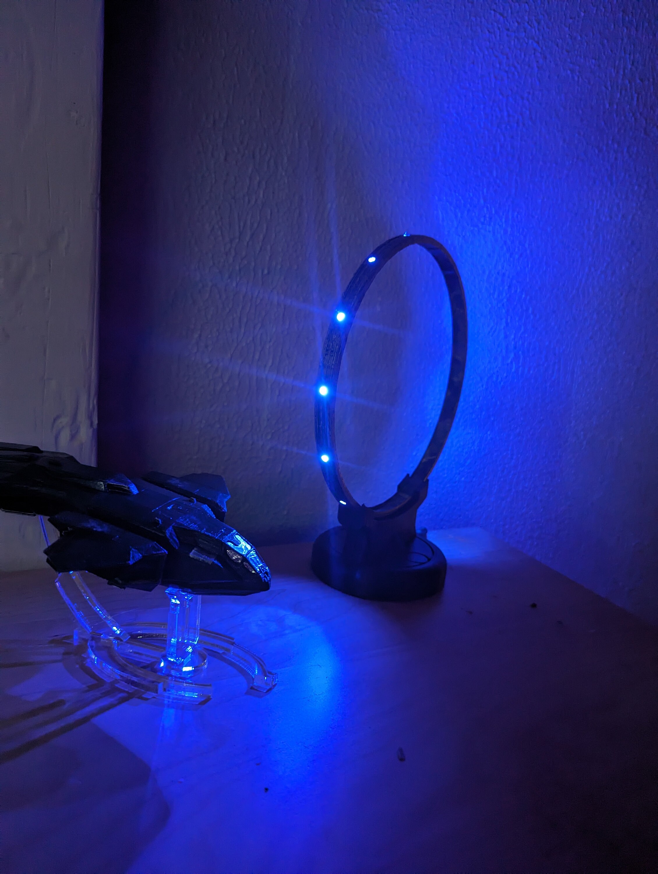Hand Painted Halo Miniature LED Lamp With Stand. Installation 04. Halo ...