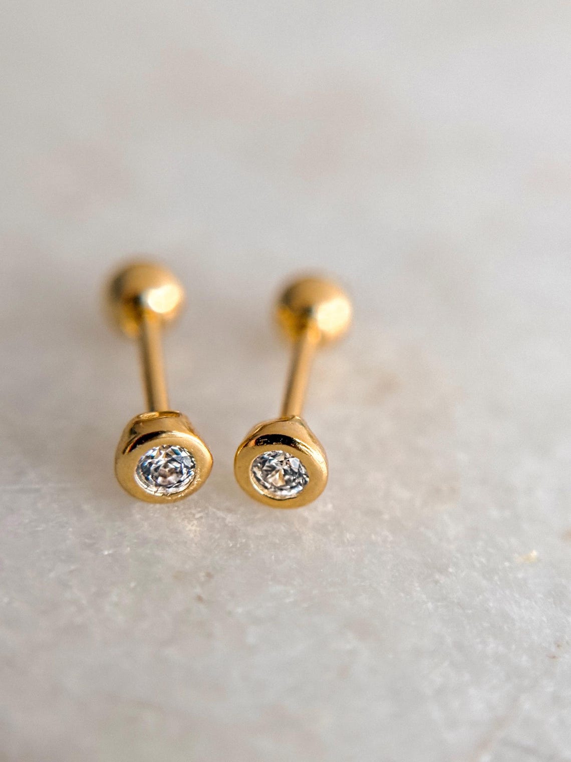 Modern Swarovski Crystal Studs//18k Gold Vermiel//tiny Stud Earrings ...