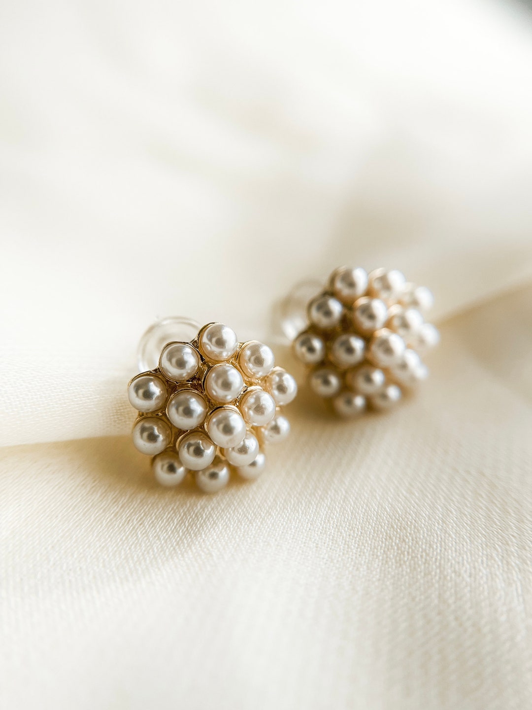 Pearl Cluster Gold Studs//18k Gold Filled//stud Earrings//bridal ...