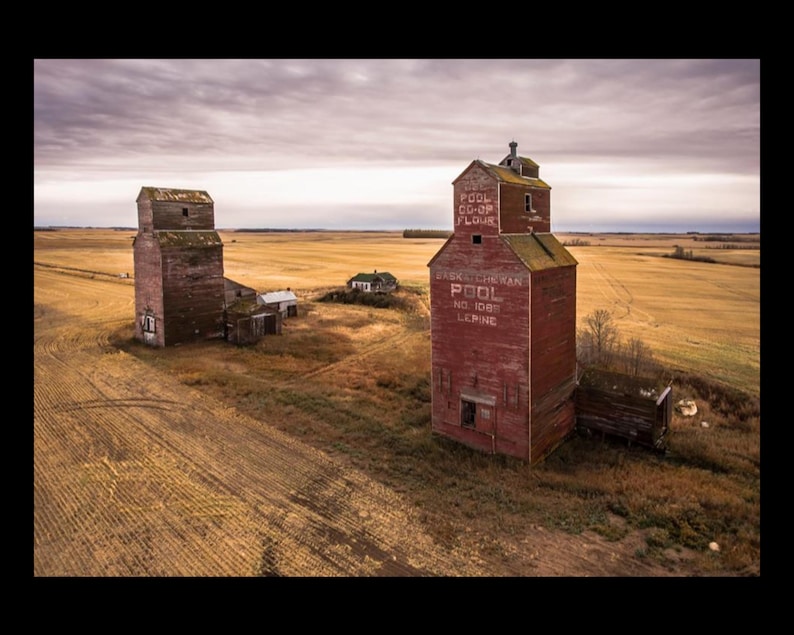 Prairie Icon Grain Elevator - Etsy