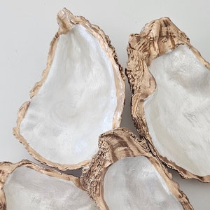 READY TO SHIP Decorative Oyster Shell Ring Dish, White and Gold Oyster ...
