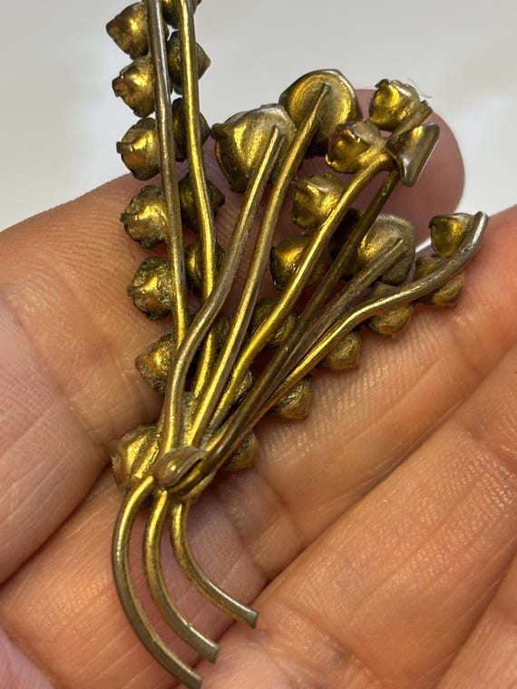 vintage 1950s claw set crystal brooch - Gem