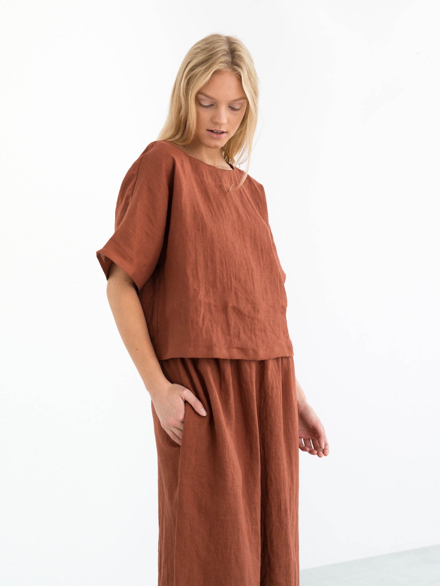 BEE Linen Top / Simple Linen Blouse / Loose Linen Shirt / | Etsy