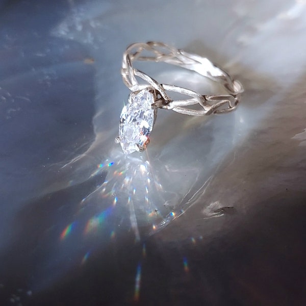 Elven Engagement Ring - Etsy