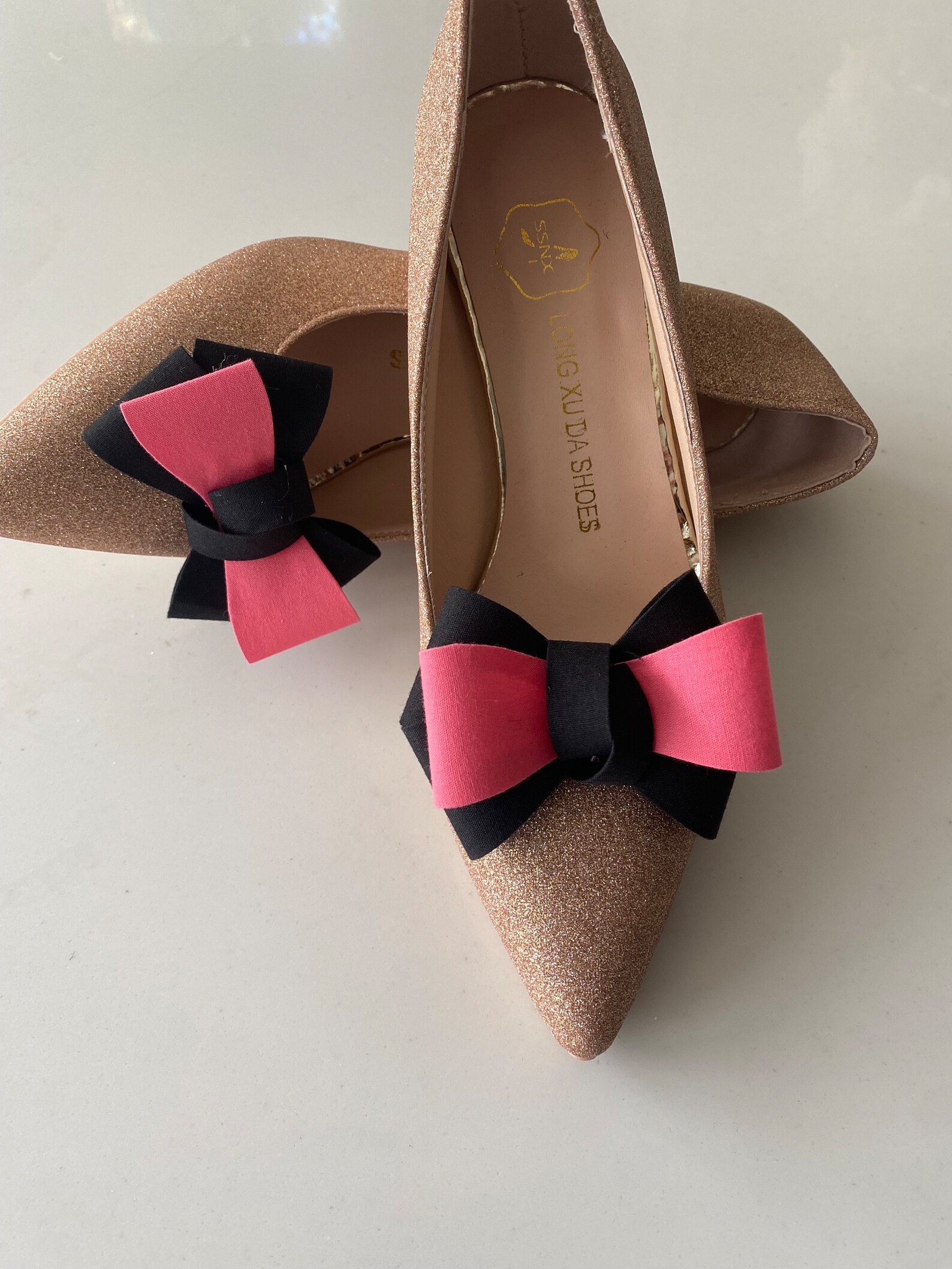 Carrie Black & Pink Bow Shoe Clips - Etsy
