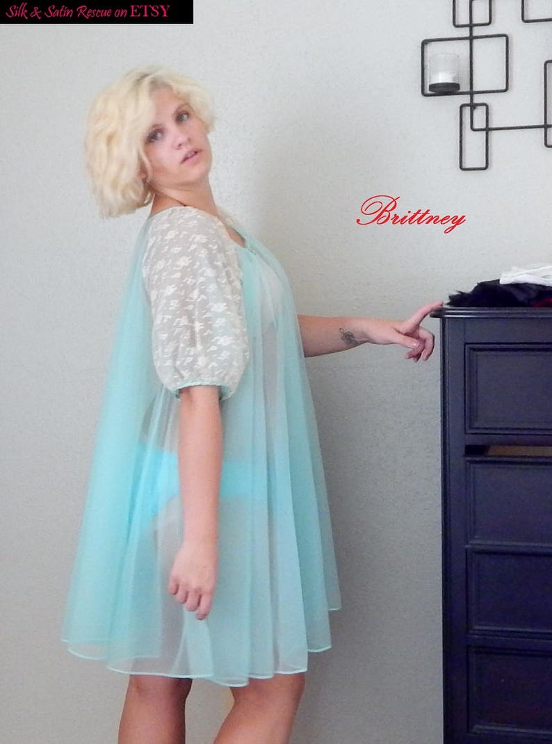 Brittney 1 Lingerie Model Photo Shoot For Silk And Satin Rescue Vintage