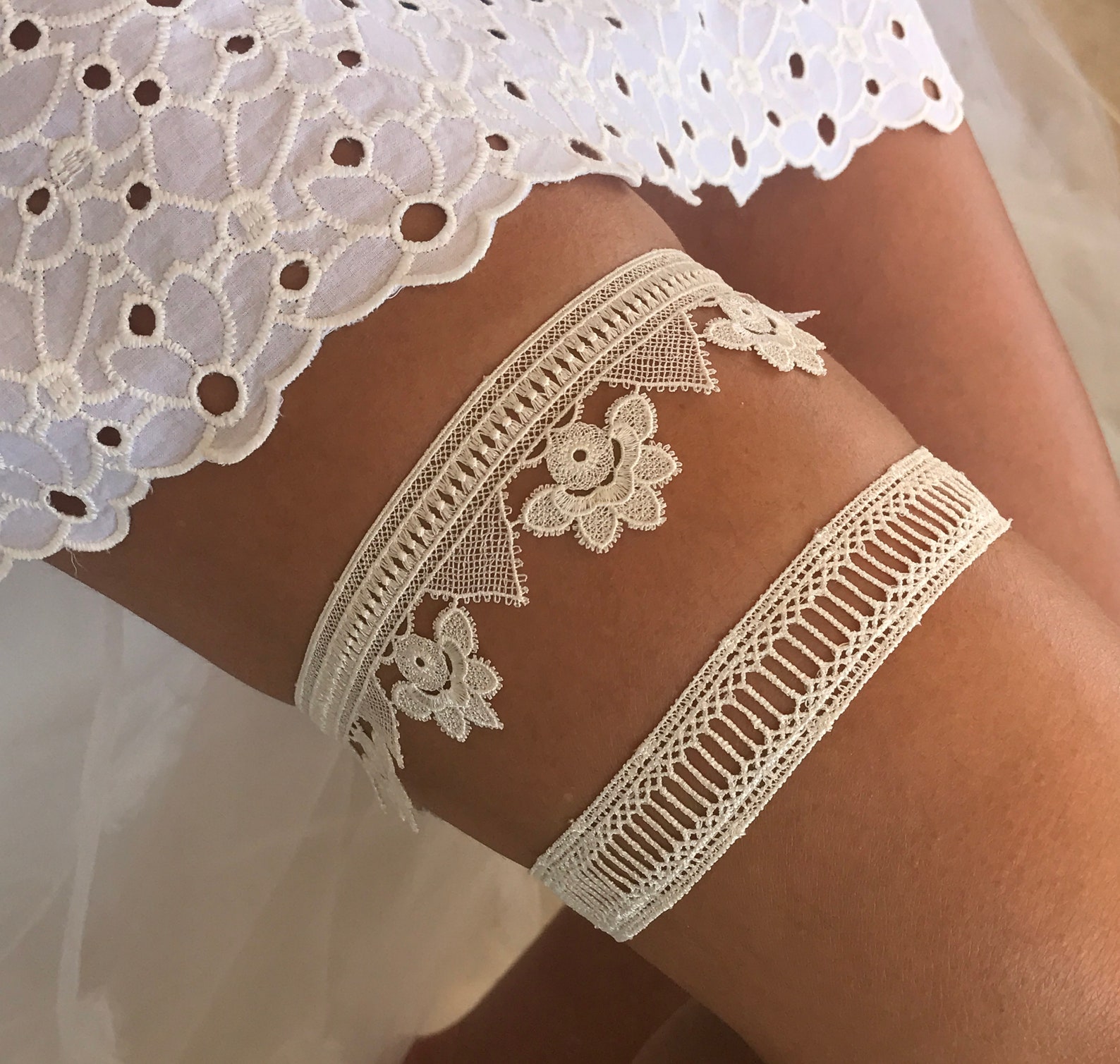 Boho Wedding Garter Set, Bohemian Bridal Garter, Toss Garter, Keepsake ...