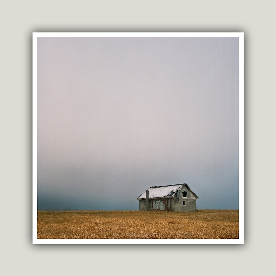 Pennsylvania Farmland 8x8 Print – Minimalist Rural Shack Photograph - Etsy