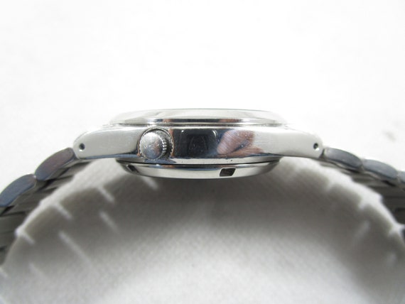 Vintage SEIKO 5 transparent back side Automatic Day D… - Gem