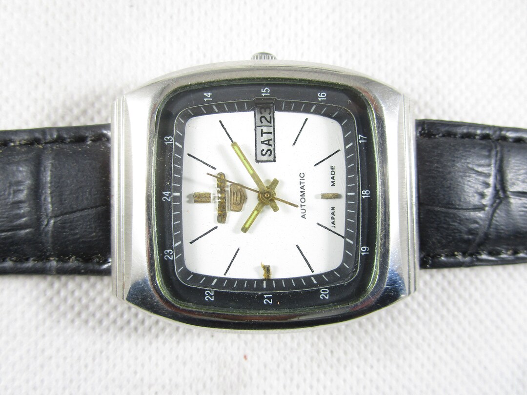 Stock Clearance VINTAGE SEIKO 5 Day-date Automatic Men's Gift Wrist Watch Z867 - Etsy