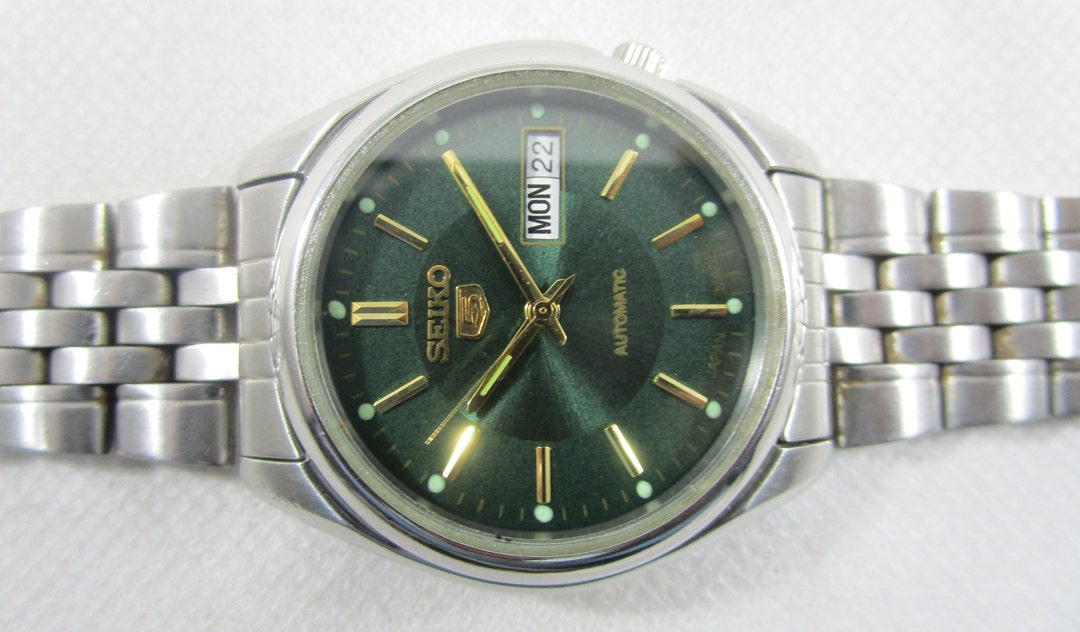 Vintage SEIKO 5 Transparent Back Side Automatic Day Date Japan Made Men ...