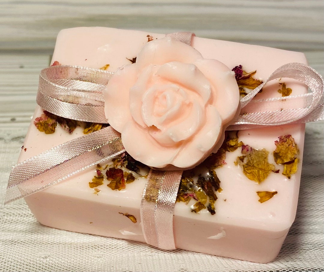 Homemade Champange and Rose Shea Butter Soap, Dried Rose Petals ...