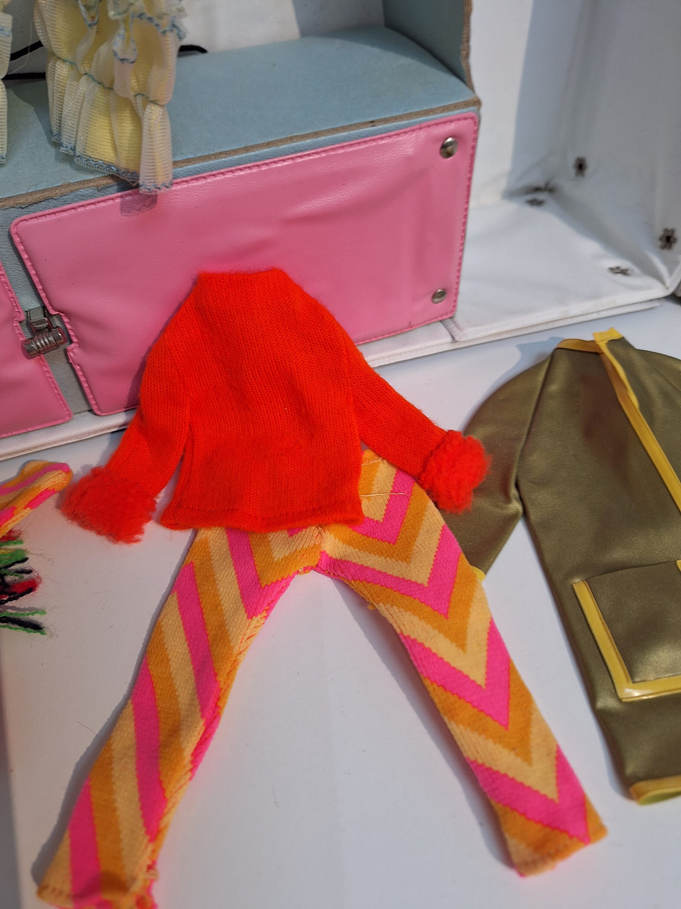 Vintage 1968 the World of Barbie Double Doll Case With Barbie ...