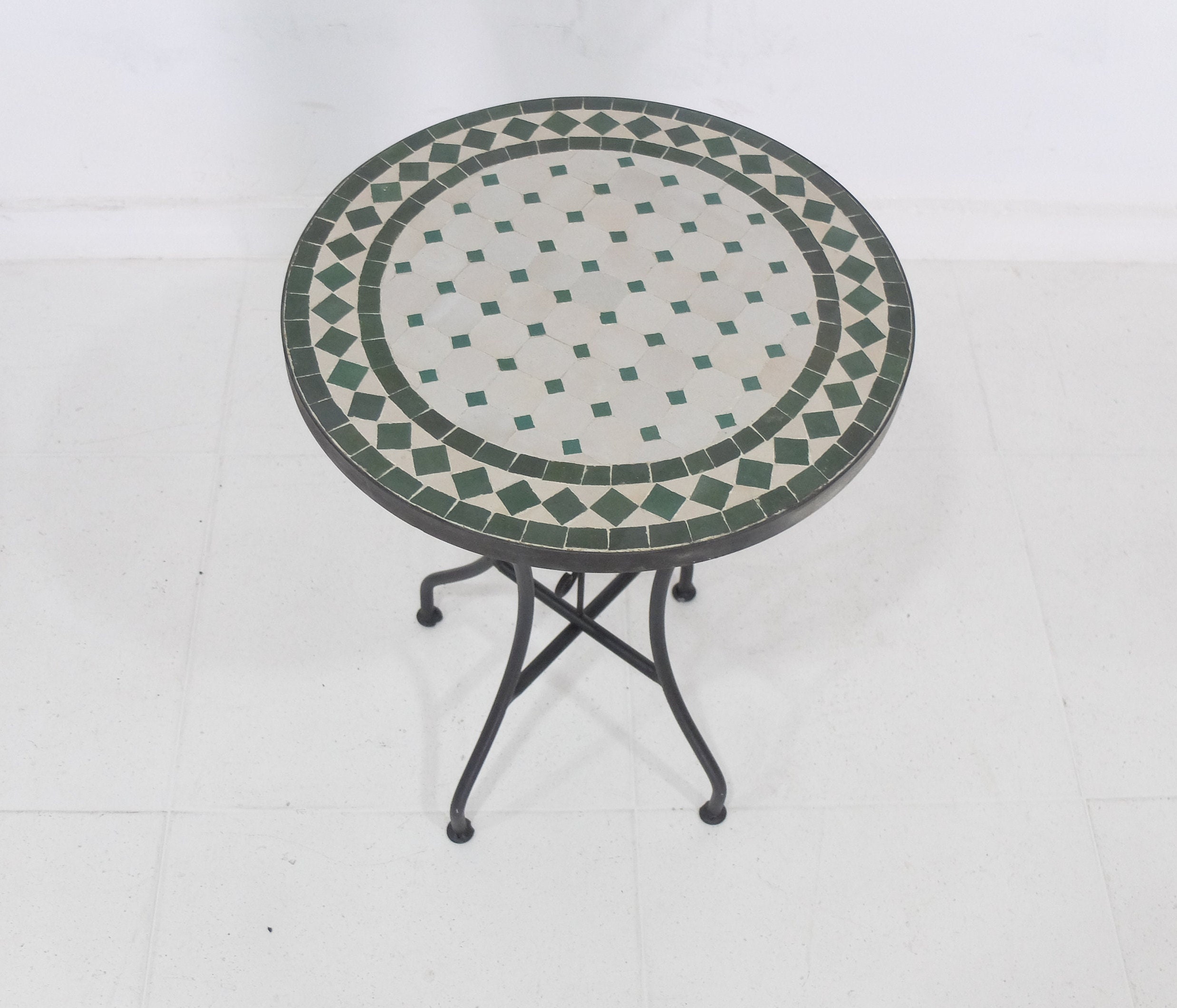 Mosaic Garden Table dinning Round Tile Tables Moroccan Mosaic Table ...