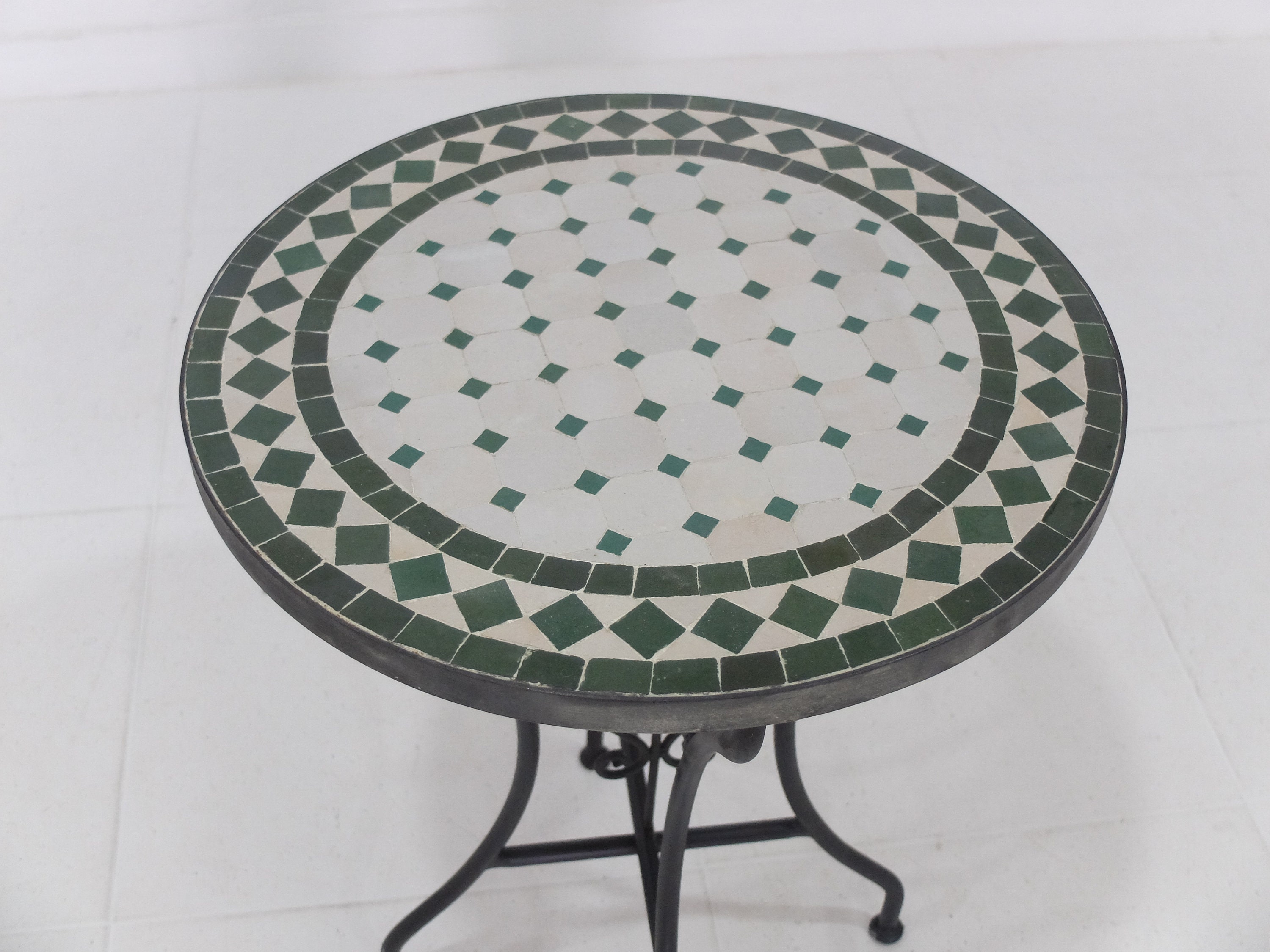 Mosaic Garden Table dinning Round Tile Tables Moroccan Mosaic Table ...