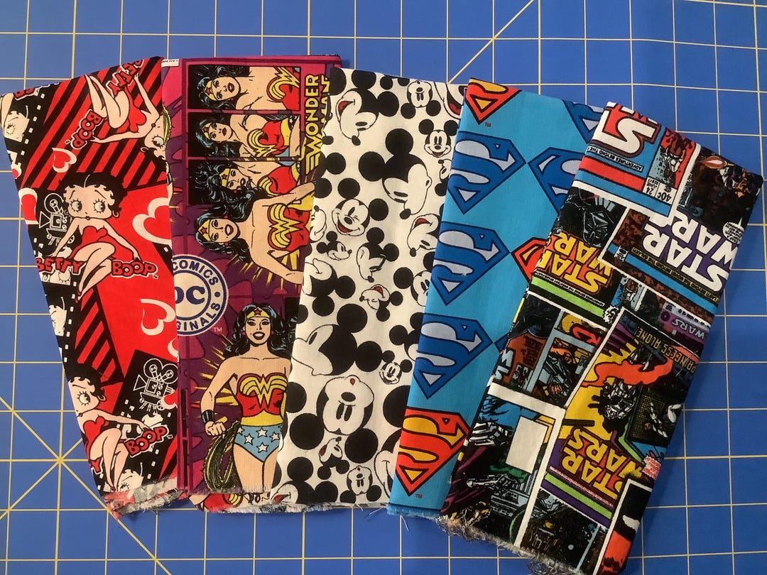 FAT Quarter Bundle - 5 Licensed Characters Fabrics - Disney Fabric - Etsy