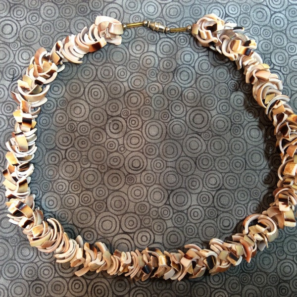 Shell Lei - Etsy