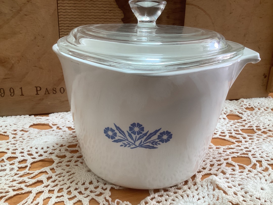 Vintage One Quart Corningware Measuring Bowl, Retro Kitchenalia, Square ... Vintage One Quart Corningware Measuring Bowl, Retro Kitchenalia, Square ...
