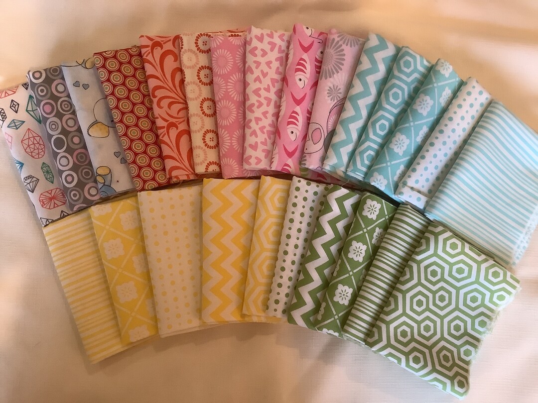 Fat Quarter Fabric - Set of 17 (seventeen) Colorful Fat Quarters - 100% ...