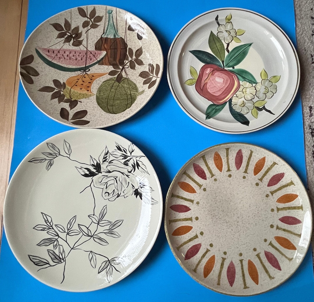 Mismatch Red Wing, Mid-century Vintage Dinner Plates, Minnesota for ...