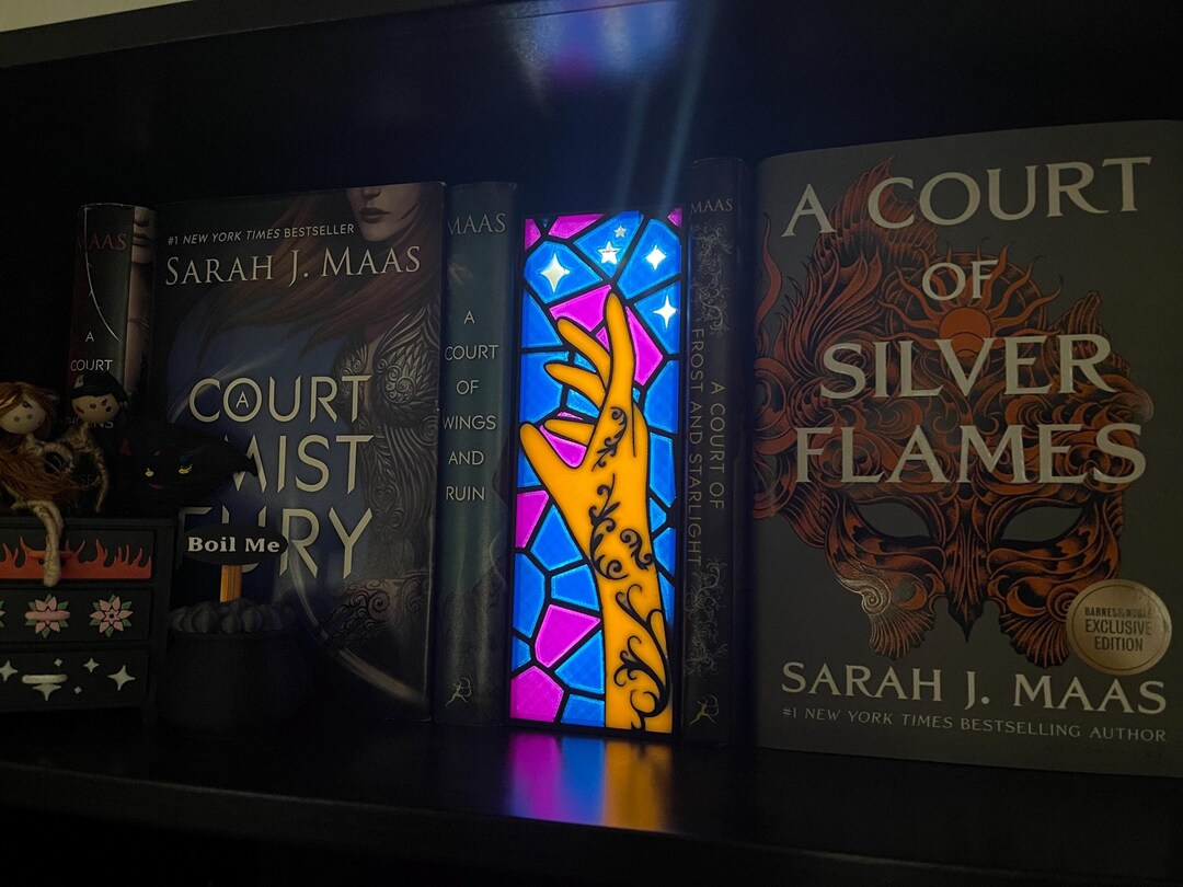 Reaching for the Stars - Light up Book Nook USB UV 3D Printed Bookshelf ...