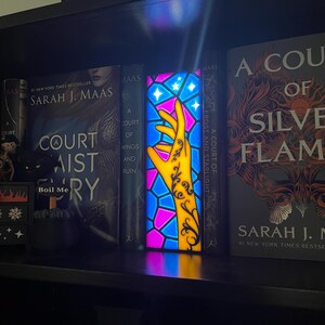 Reaching for the Stars - Light up Book Nook USB UV 3D Printed Bookshelf ...