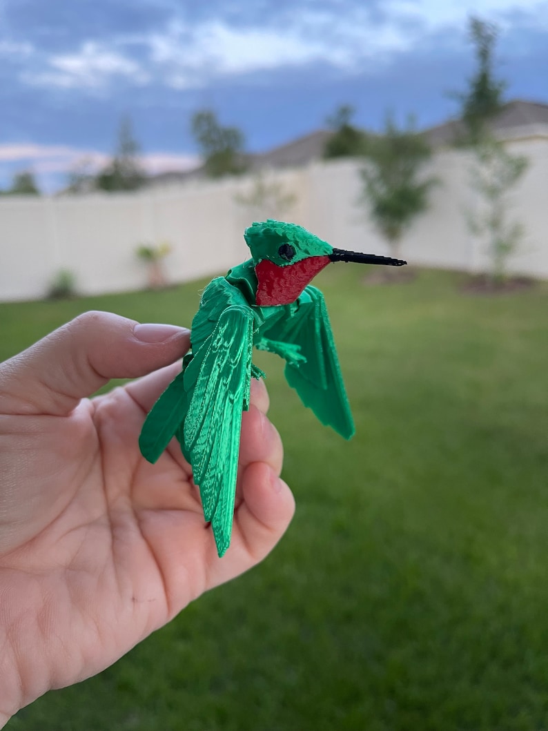 Small Hummingbird 3D Print Articulating Figure Home Decor Customizable ...