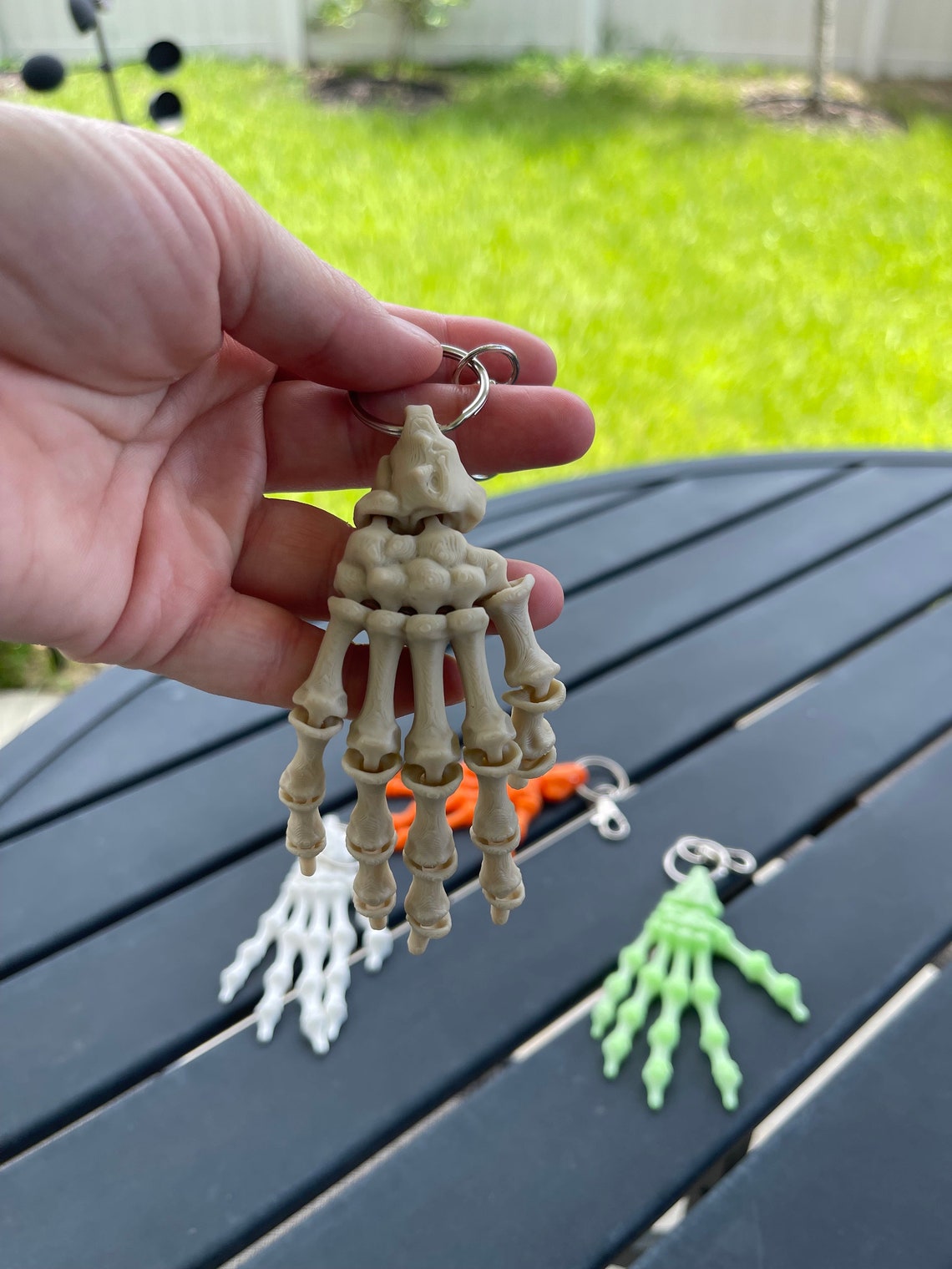 Skeleton Hand Keychain Articulating 3D Print - Etsy