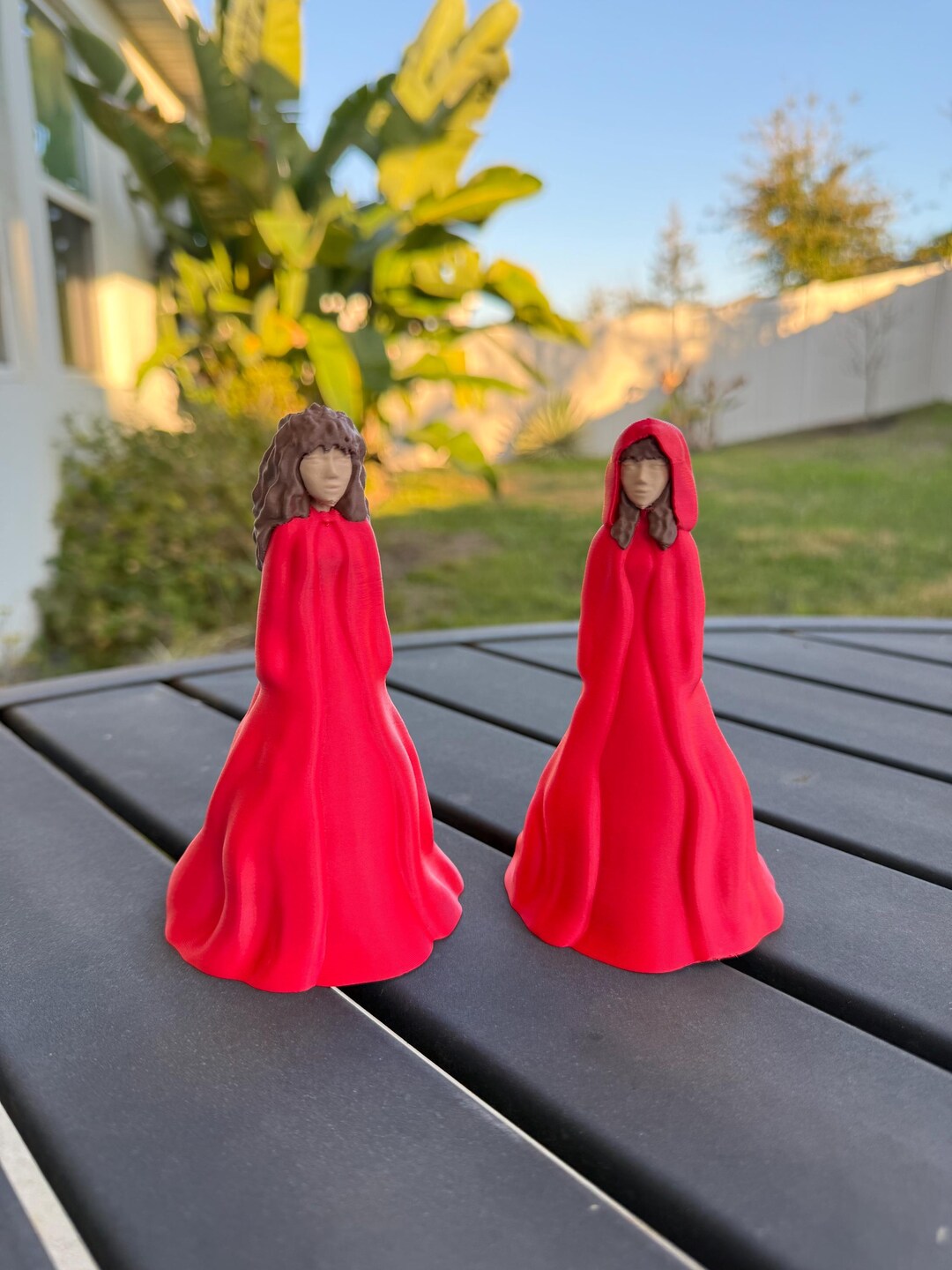 Cloaked Female Bookshelf Decor Bookish Merch - Customizable Colors - Etsy