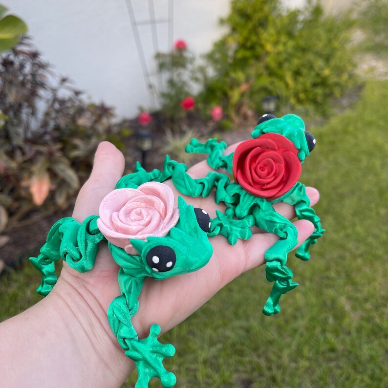 3D Printed Articulating Rose Frog - Etsy
