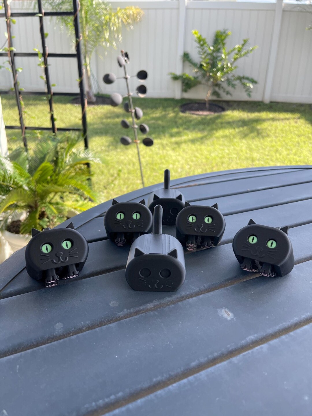 3D Print Sleepy Cat Peeper Customizable Choose Your Own Color Bookself ...