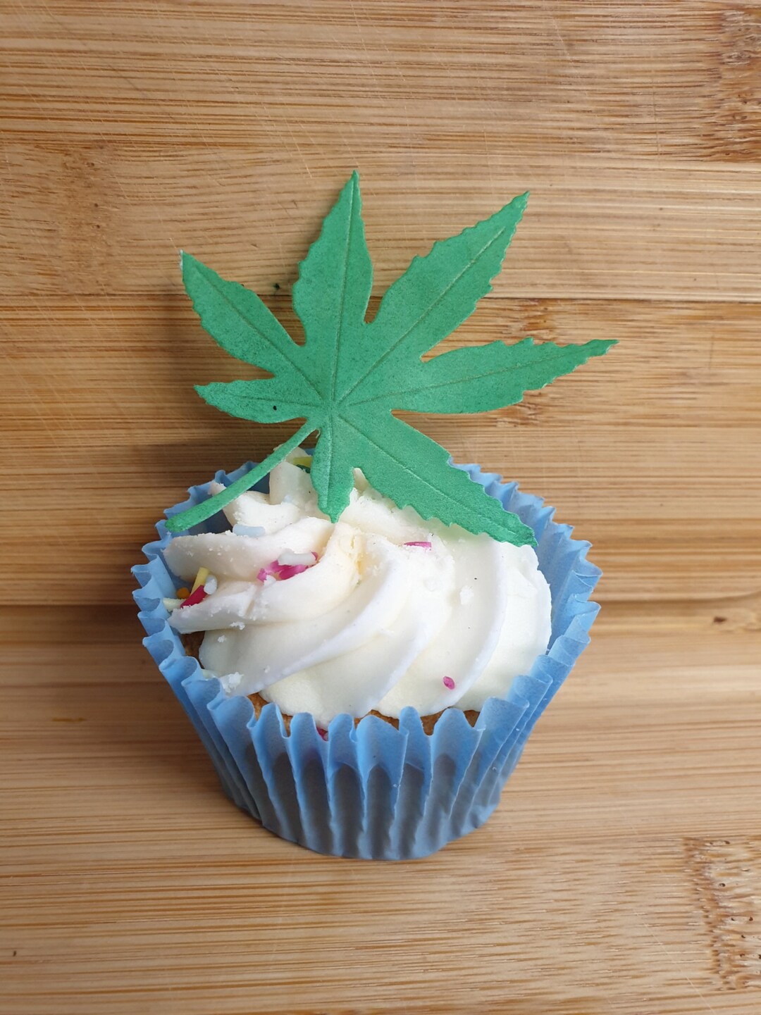 Marijuana Theme Party Decorations Weed Leaf Cupcake Toppers, Marijuana ...