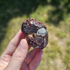 Rare Gorgeous Fire Red Pyrope Garnet Specimen With Sparkling Green Mica ...