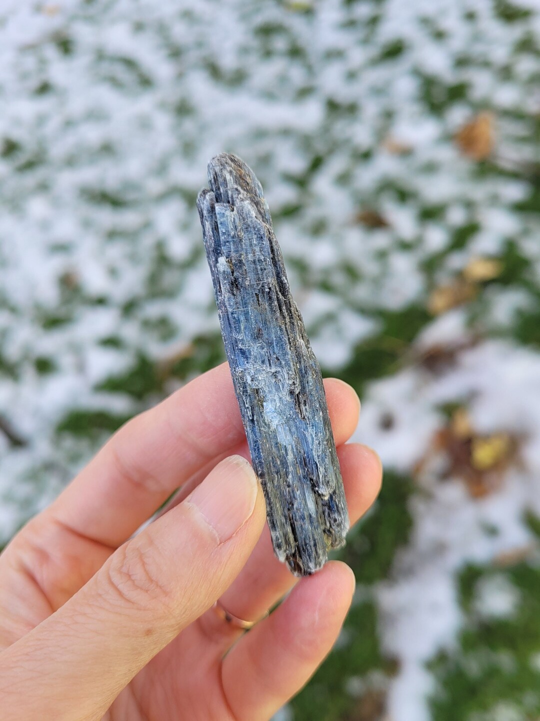 Metallic Indigo Blue Kyanite Blade/top Quality Ruby Red UV Reactive ...
