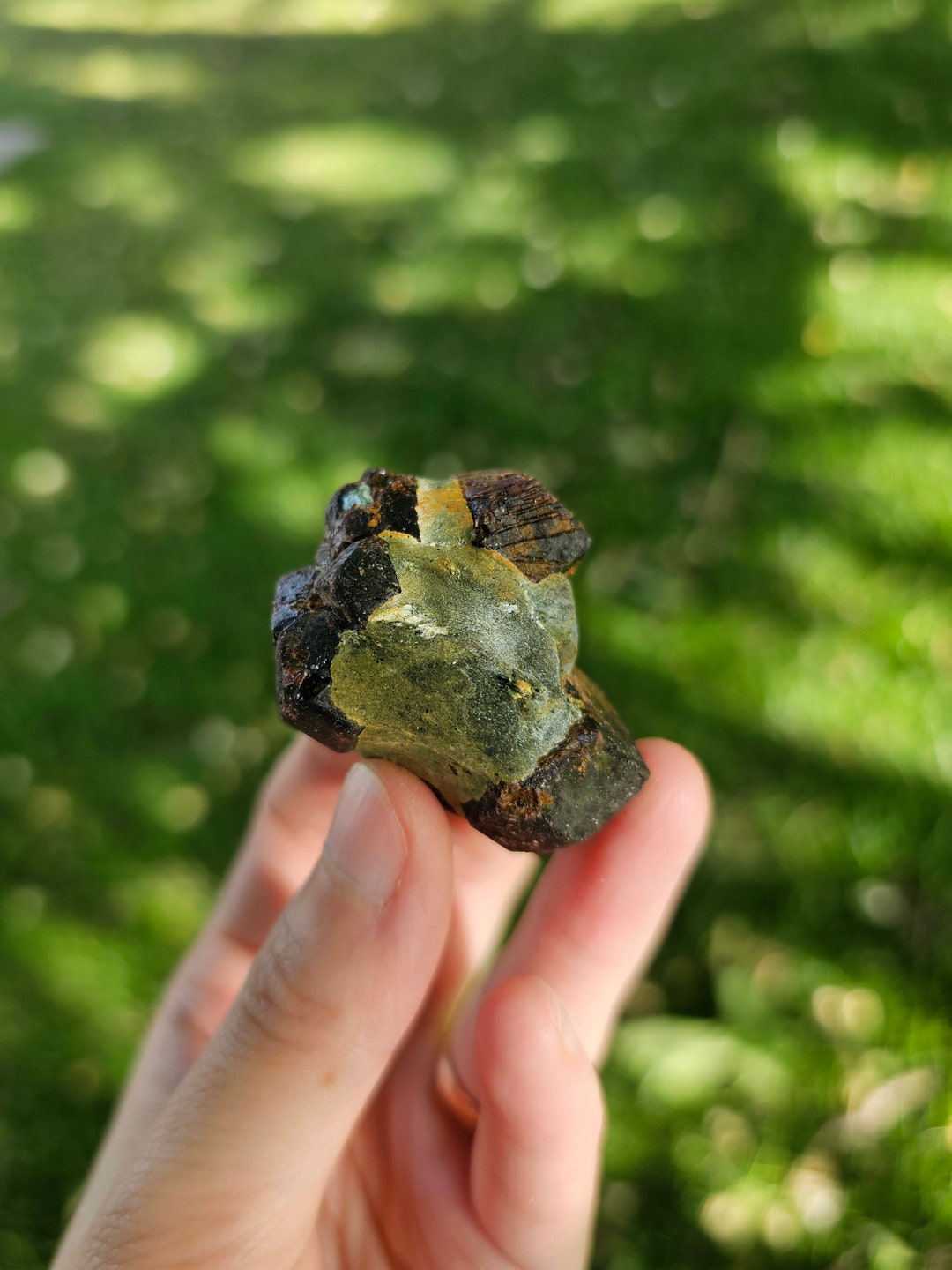 Rare Collection! A Quality Red Pyrope Garnet Specimen With Sparkling ...