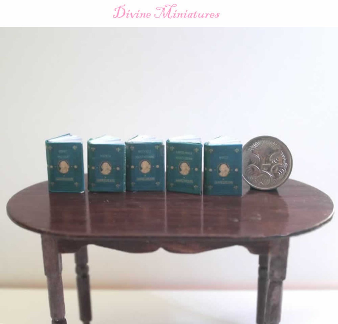 William Shakespeare Miniature Books Set of 5 1/12 Scale Library ...