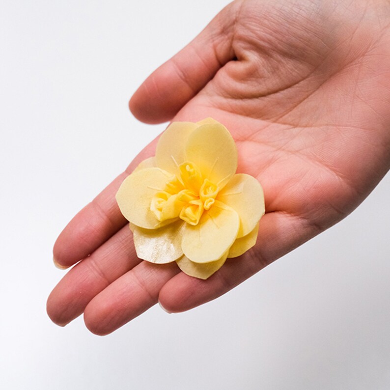 Cherry Bloom Edible Wafer Paper Flower 6 PK / Flower Topper - Etsy