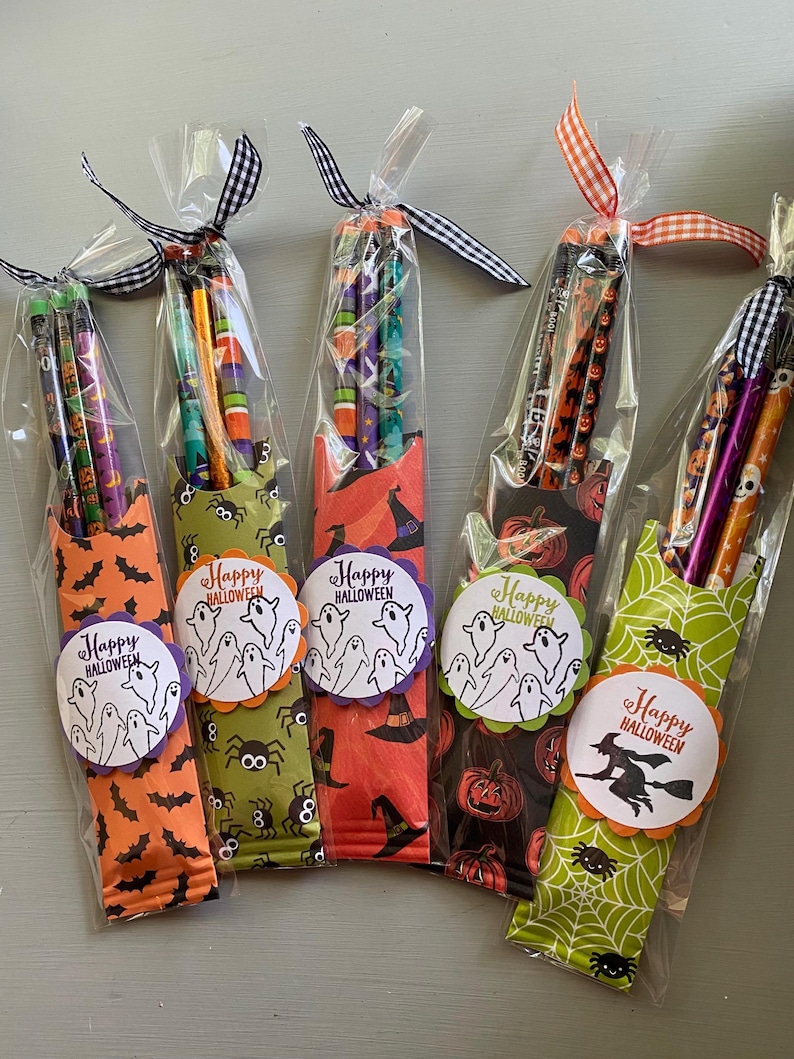Halloween Pencil Treats, Pencils Included. Trick or Treat, Halloween ...
