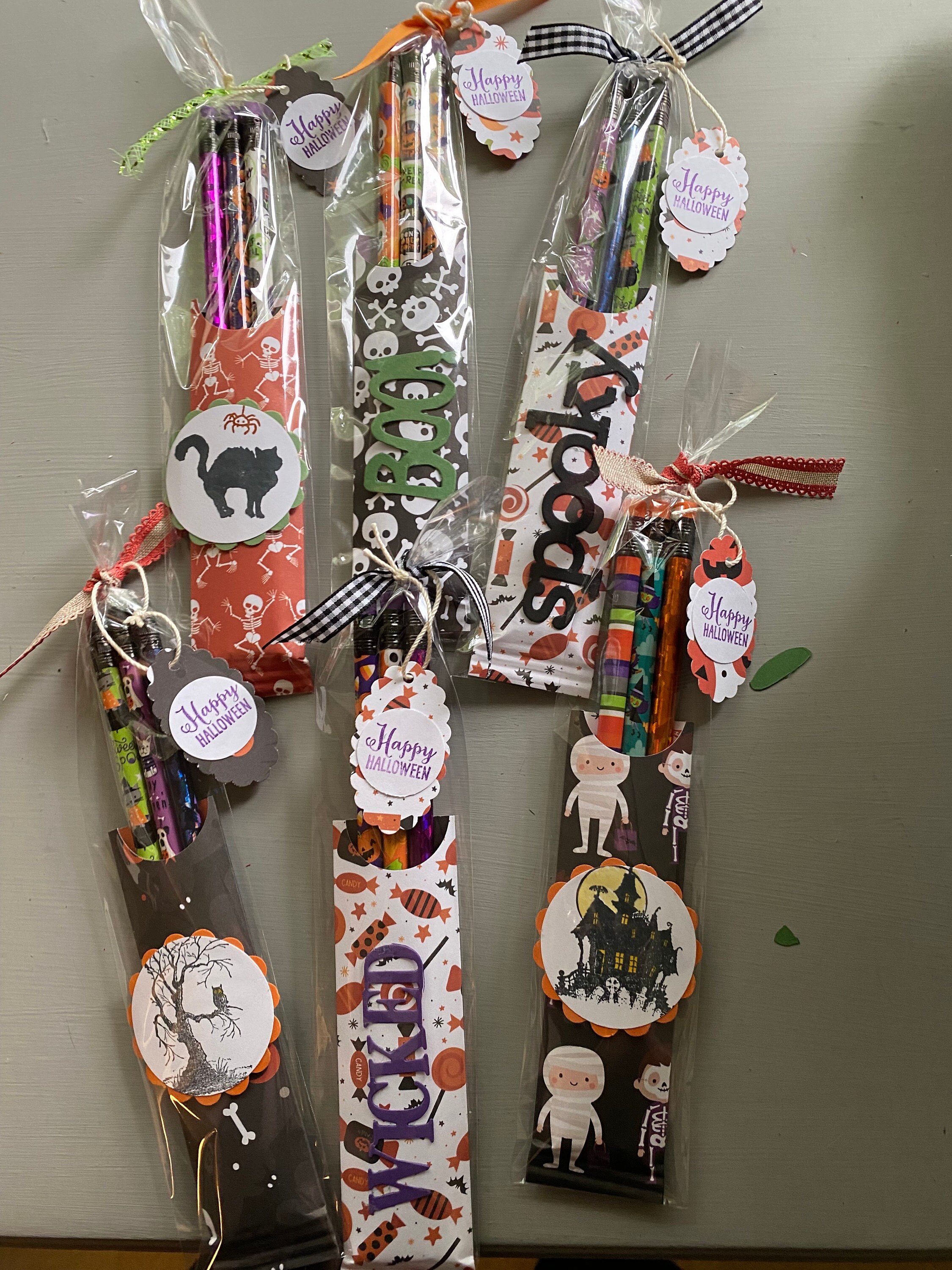 Package of 3 Halloween Pencil Treats, Pencils Included. Trick or Treat ...