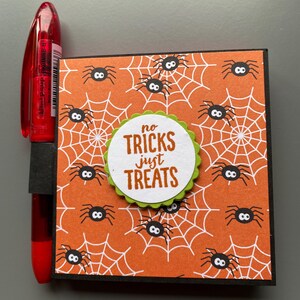 Halloween Themed Sticky Note Holder With Pen, Sticky Note, Memo Pad ...