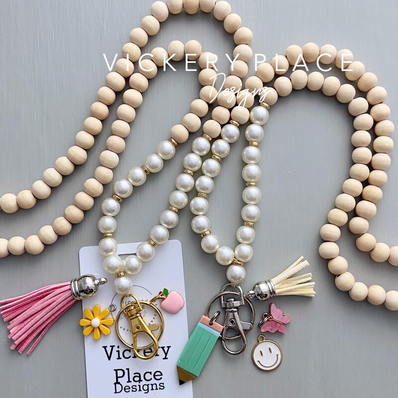 Gold and Pearl Id Lanyard - Etsy