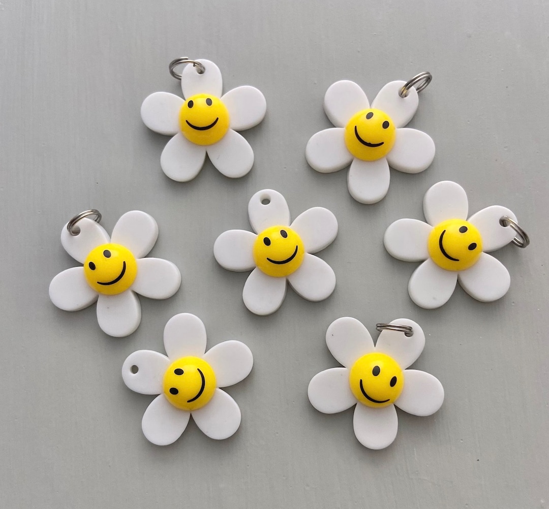 Smiley Face Daisy Charms, Add on Charms, Fun Lanyard Charm, Pink ...