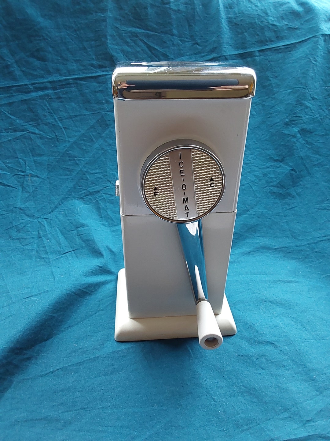 Vintage 1950s Early 1960s Ice-o-mat Manual Ice Crusher Table Top or ...
