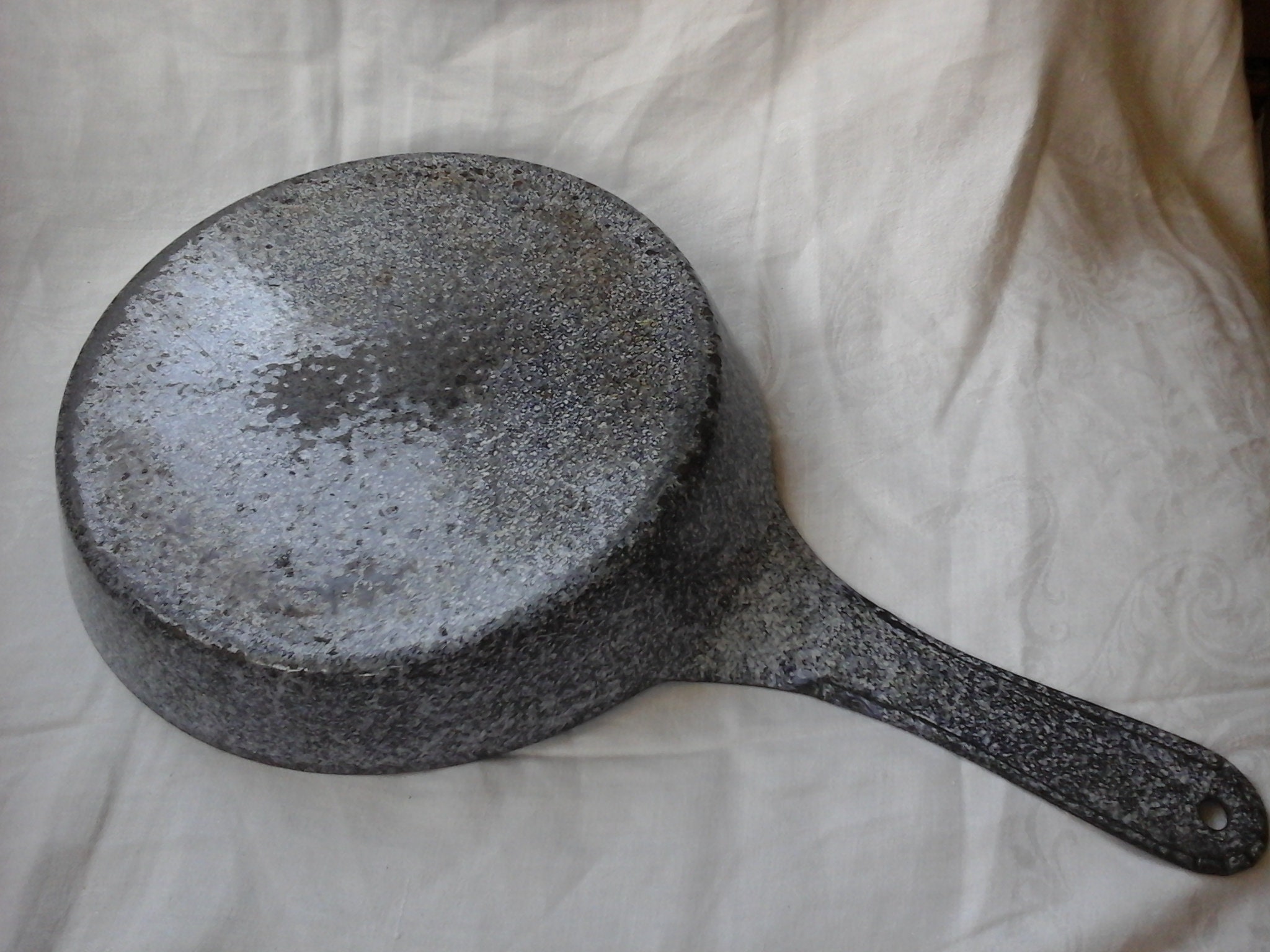 Vintage 1930s 1940s Graniteware Enamel 9 Inch Frying Pan Marked Quick ...