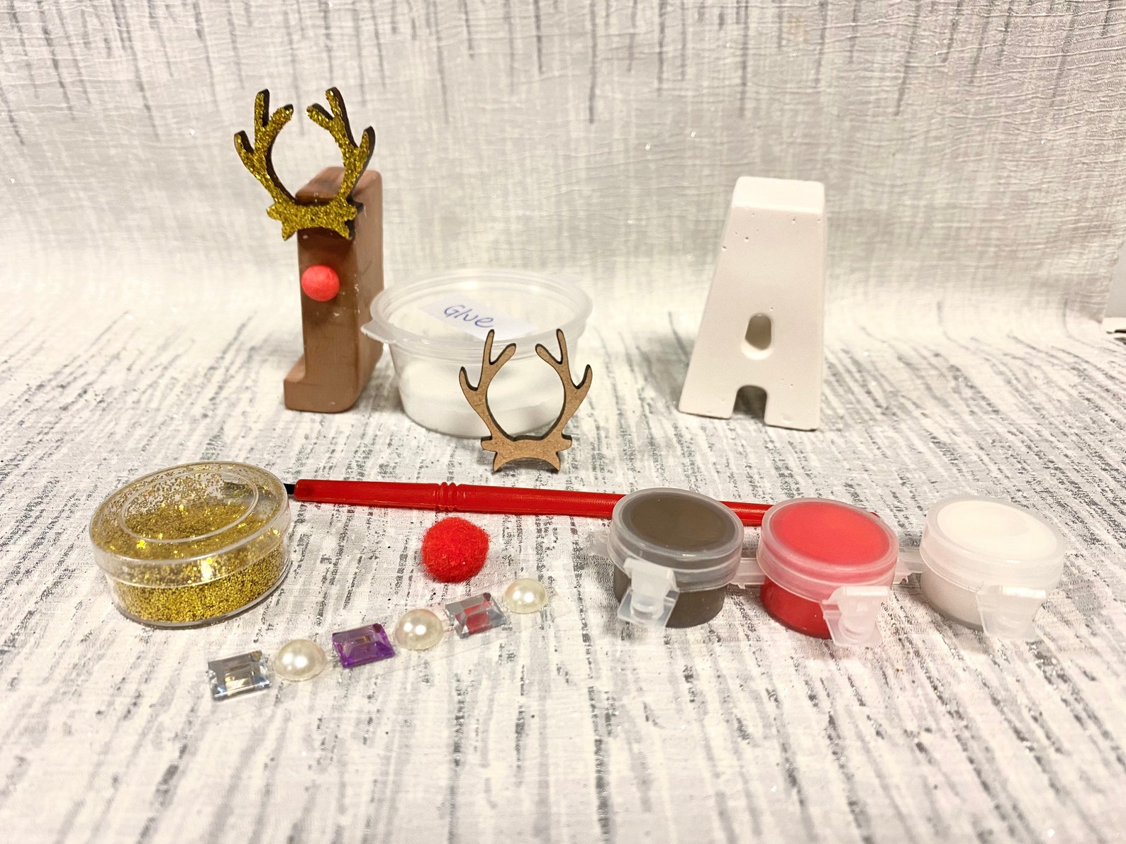 Christmas Letter Initial Name Craft Kits - Childrens Craft Kit-stocking ...