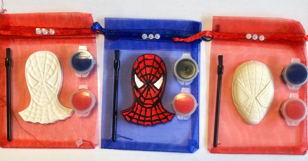 Superhero Magnet Craft Kit in Organza Gift Bag-superhero Party Gift ...
