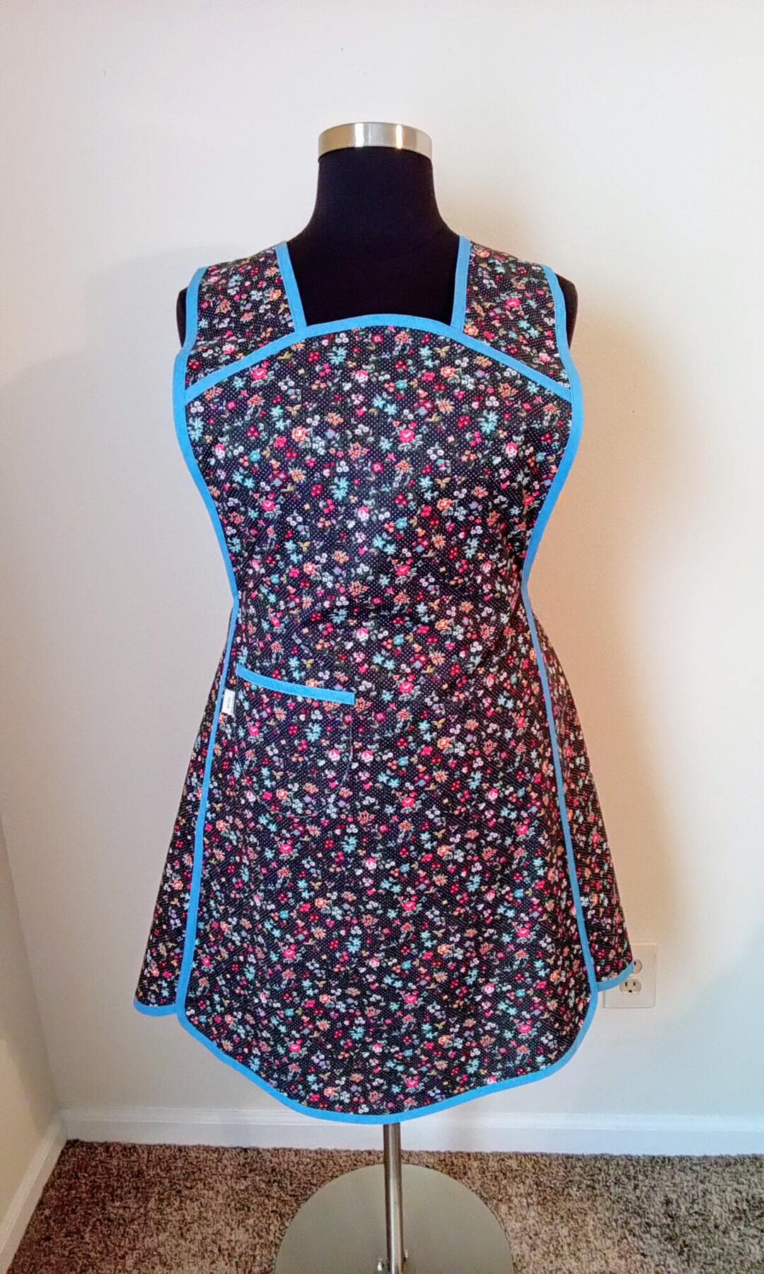 Vintage Style 1950's Apron, Full Apron, Farmhouse Style H-back Apron ...