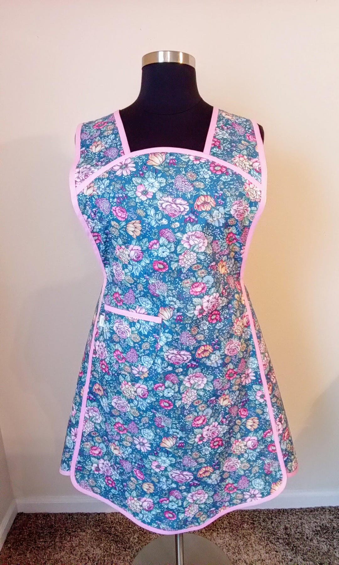 Vintage Style 1950's Apron, Full Apron, Farmhouse Style H-back Apron ...